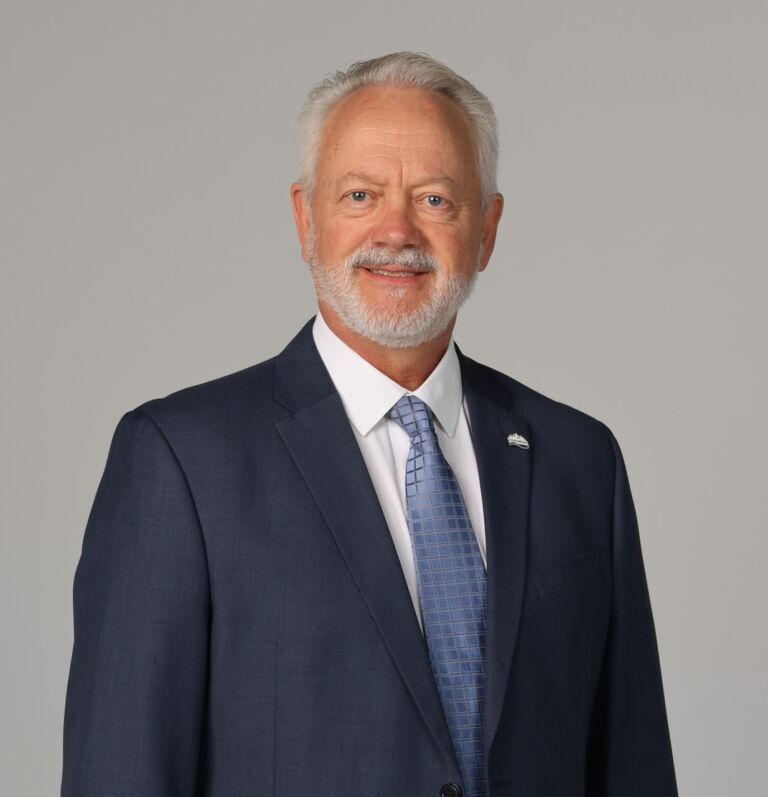 Tom Love – Upper District