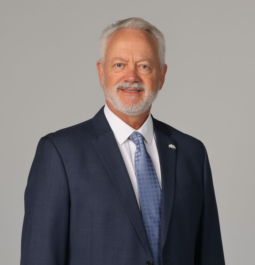 Tom Love – Upper District